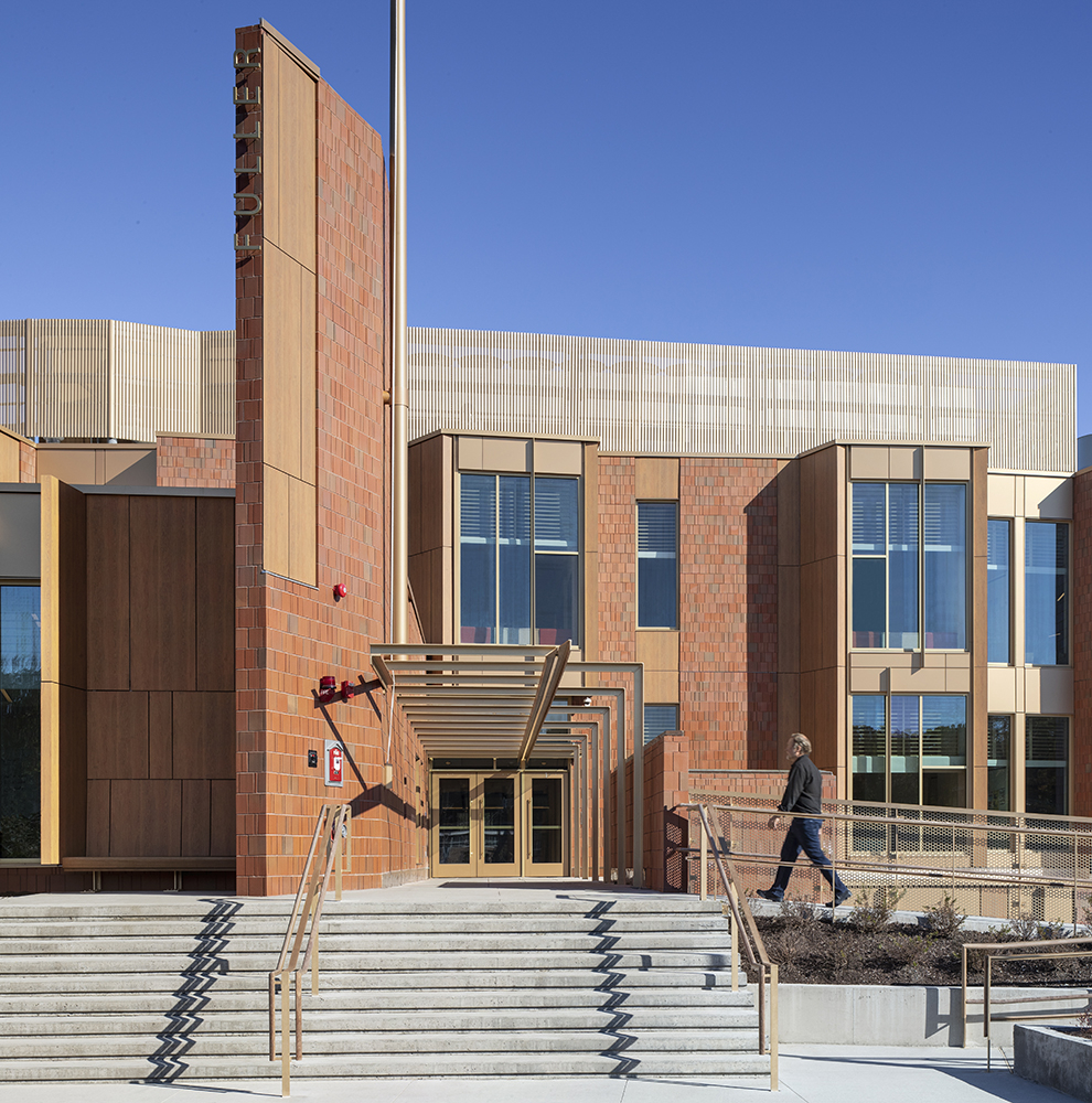 Fuller Middle School | Jonathan Levi Architects